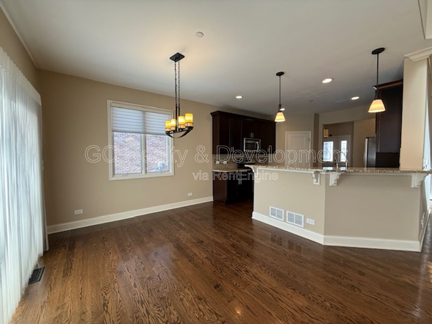 400 E Tall Oaks Ln | Rentengine
